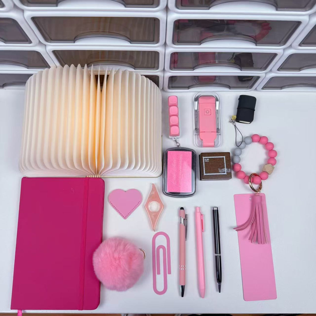 16 pcs Basic bookish bundle – DIYgirlslucky